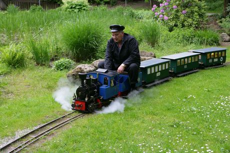 70 Miniature railways Stock Pictures, Editorial Images and Stock Photos ...