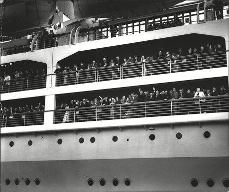 Passengers Waving Farewell Ss Orsova She Editorial Stock Photo - Stock ...