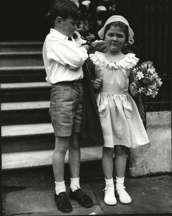 Christopher Sarah Broadhurst Attend Their Mothers Editorial Stock Photo ...