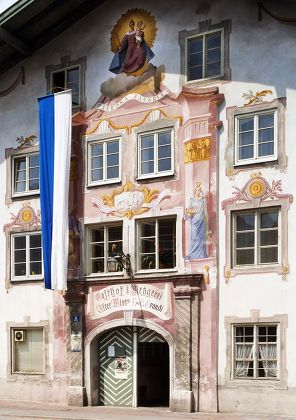 20 Publican house Stock Pictures, Editorial Images and Stock Photos ...