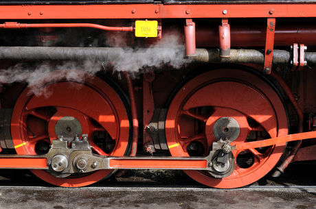 40 Railroad car wheels Stock Pictures, Editorial Images and Stock ...