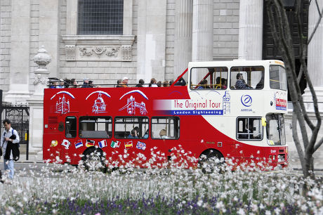 37 Excursion buses Stock Pictures, Editorial Images and Stock Photos ...