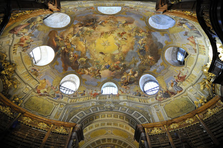 25 Domed windows Stock Pictures, Editorial Images and Stock Photos ...