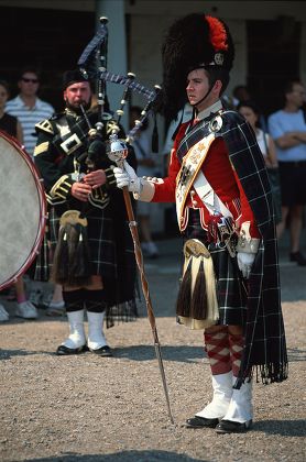 44 Canadian army men Stock Pictures, Editorial Images and Stock Photos ...