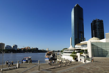 Eagle Street Pier Brisbane River Brisbane Editorial Stock Photo - Stock ...