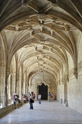 Cloister Enclosure Claustro Hieronymites Monastery Mosteiro Editorial ...