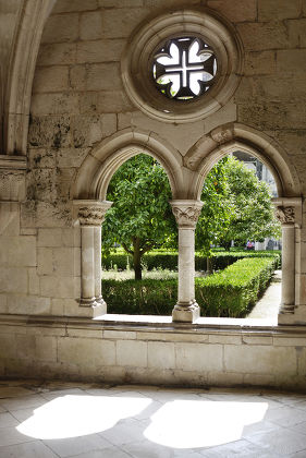 20 Arc pillars Stock Pictures, Editorial Images and Stock Photos ...
