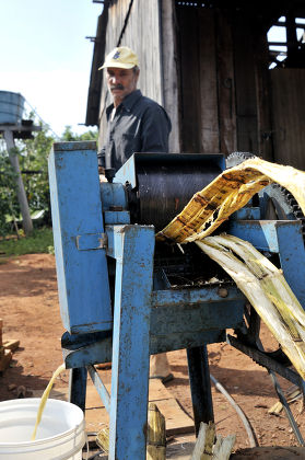 20 Small scale machine Stock Pictures, Editorial Images and Stock ...
