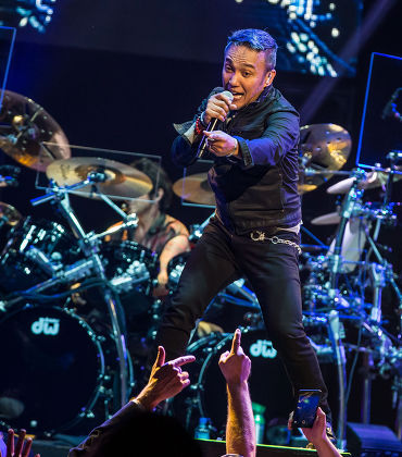Arnel Pineda Editorial Stock Photo - Stock Image | Shutterstock