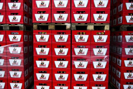 21 Crates piled up Stock Pictures, Editorial Images and Stock Photos ...