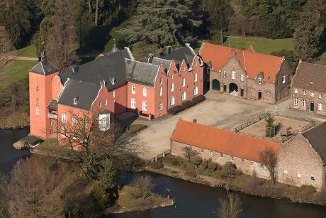 8 Bloemersheim castle Stock Pictures, Editorial Images and Stock Photos ...