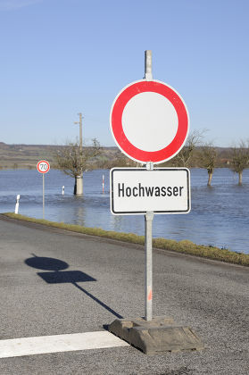19 Flooding sign board Stock Pictures, Editorial Images and Stock ...