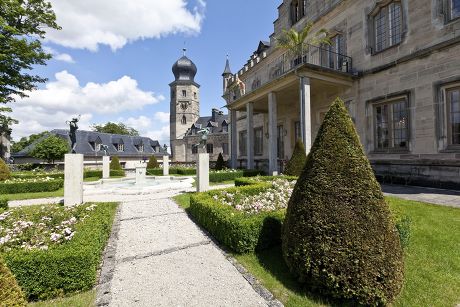 Castle Gardens Schloss Callenberg Palace Hunting Editorial Stock Photo ...