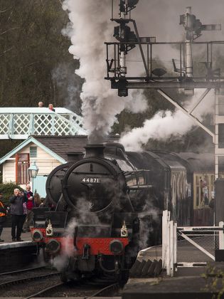 Vintage Steam Locomotive 44871 Lms Editorial Stock Photo - Stock Image ...