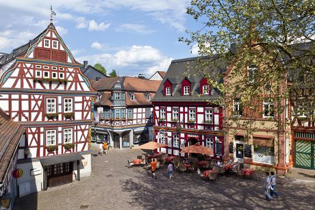 Historic Town Centre Idstein Koenigadolfplatz Square Editorial Stock ...