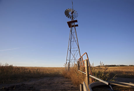 Windmill Pumps Water Cattle On Bohart Editorial Stock Photo - Stock ...