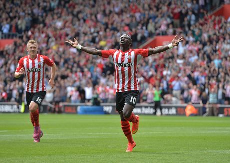 Sadio Mane Southampton Celebrates His First Editorial Stock Photo ...