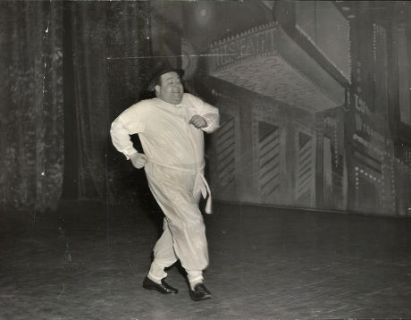 59 Stubby kaye Stock Pictures, Editorial Images and Stock Photos ...