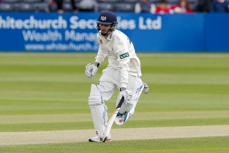 Gareth Roderick Gloucestershire Runs Back Clubhouse Editorial Stock ...