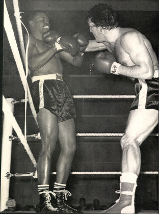 Heavyweight Boxing Match Brian London Right Editorial Stock Photo ...