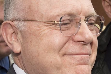 Ian Read Chairman Ceo Pfizer Leaves Editorial Stock Photo - Stock Image ...