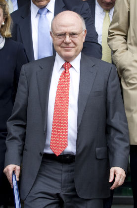Ian Read Chairman Ceo Pfizer Leaves Editorial Stock Photo - Stock Image ...
