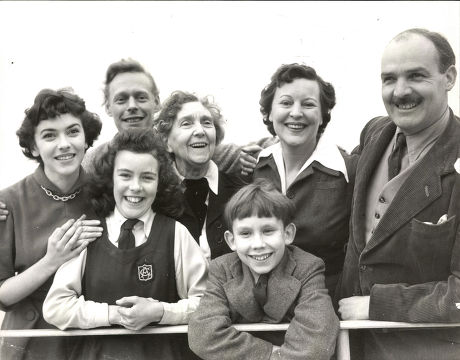 Actors Actresses Who Play Grove Family Editorial Stock Photo - Stock ...