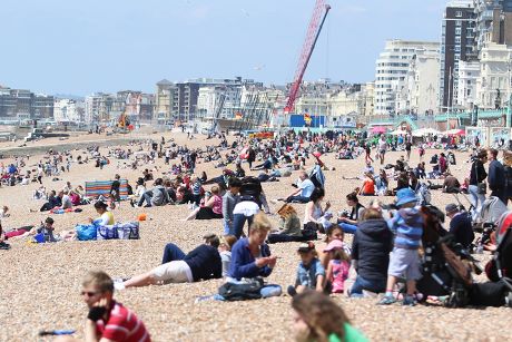 Seasonal weather, Brighton, Britain - 27 May 2015 Stock Pictures ...