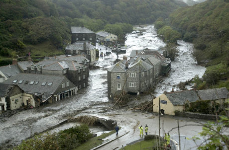 FLASH FLOODING IN BOSCASTLE, CORNWALL, BRITAIN - 16 AUG 2004 Stock ...