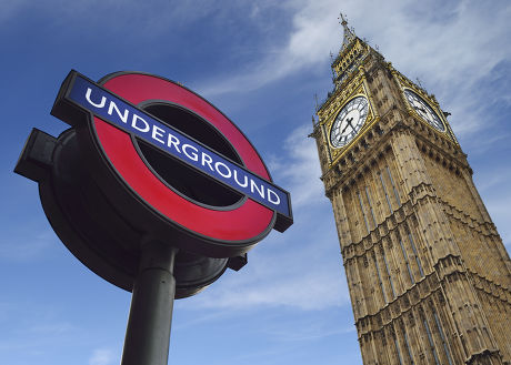 75 London metro logo Stock Pictures, Editorial Images and Stock Photos ...