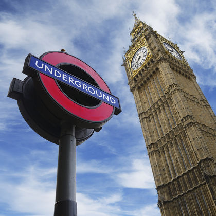 75 London metro logo Stock Pictures, Editorial Images and Stock Photos ...