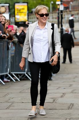 2,000 Anne kirkbride Stock Pictures, Editorial Images and Stock Photos ...