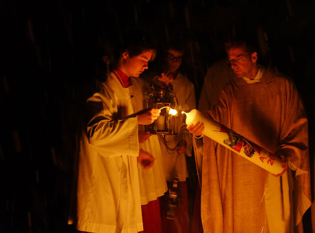 64 Altar server Stock Pictures, Editorial Images and Stock Photos ...
