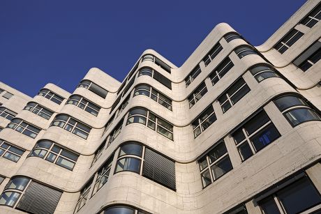 18 Exterior of shape headquarters building Stock Pictures, Editorial ...