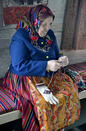 Islander Women Wearing Traditional Dress Editorial Stock Photo - Stock ...