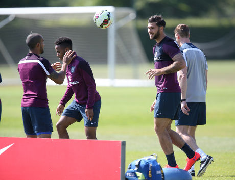 __COUNT__ 2016 UEFA European Championship Qualifying Group E England ...