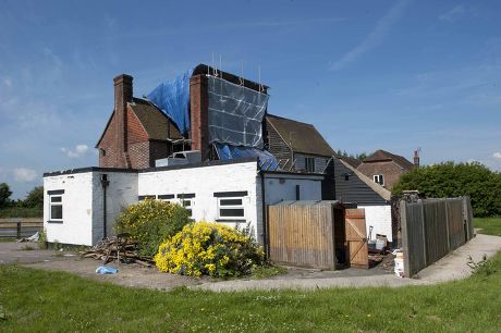 Exterior View Blue Boys Inn Kippings Editorial Stock Photo - Stock ...