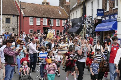 Harry Paye Pirate Parade Through Old Editorial Stock Photo - Stock ...