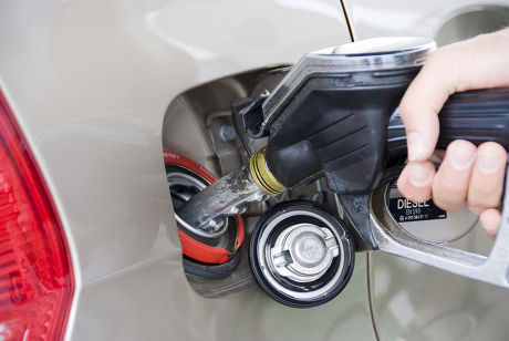 48 Filling up gas tanks Stock Pictures, Editorial Images and Stock ...