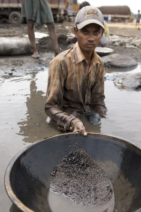 Many Slum Inhabitants Earn Their Living Editorial Stock Photo - Stock ...