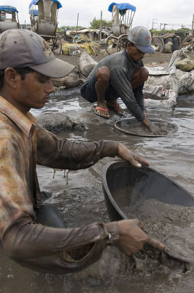 Many Slum Inhabitants Earn Their Living Editorial Stock Photo - Stock ...