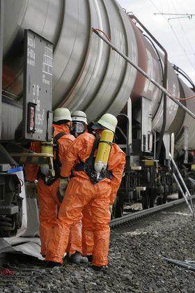 42 Railroad fireman Stock Pictures, Editorial Images and Stock Photos ...