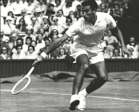 Alex Olmedo Play 1959 Wimbledon Tennis Editorial Stock Photo - Stock ...