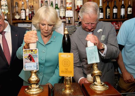 Camilla Duchess Cornwall Pours Pint Trickey Editorial Stock Photo ...