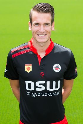 __COUNT__ SBV Excelsior football team presentation at the Woudenstein ...