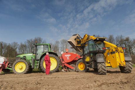 24 Telehandler Stock Pictures, Editorial Images and Stock Photos ...