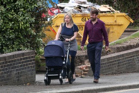 Victoria Coren David Mitchell Baby Daughter Editorial Stock Photo ...