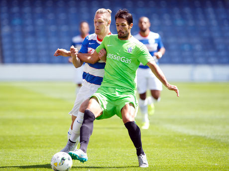 Tyler Blackwood Qpr Giulio Migliaccio Atalanta Editorial Stock Photo ...