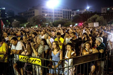 Hundreds gather to pay tribute to Shira Banki, Tel Aviv, Israel - 01 ...
