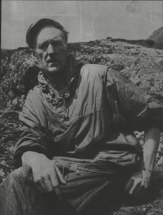 obituary - legendary scottish mountaineer hamish macinnes Stock Photos ...
